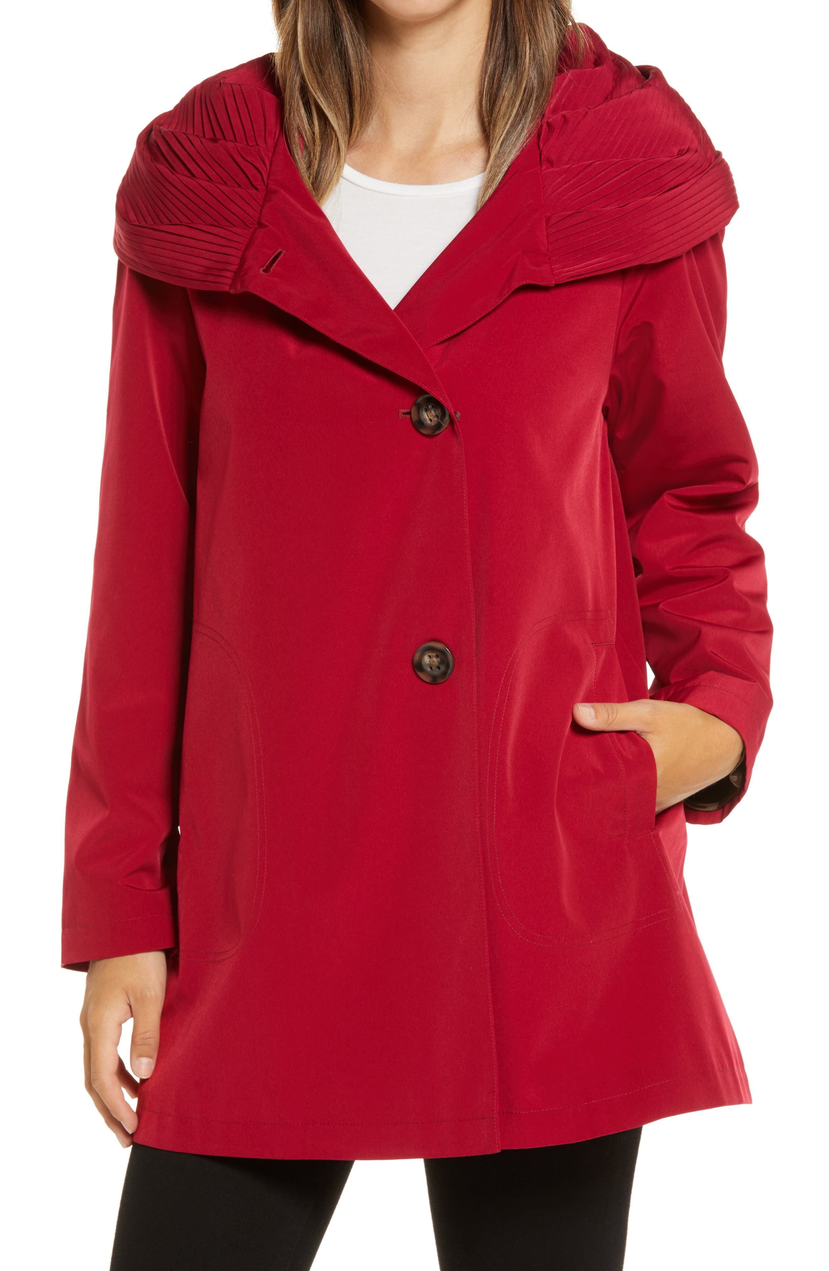 Women's Gallery Pleated Collar Raincoat With Liner Editorialist